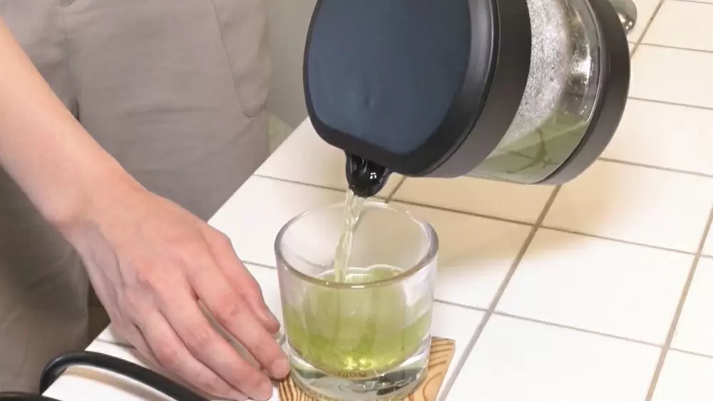 【世界初】体調や気分に合わせたお茶を淹れる、最新のティーポットがすごい|tbsテレビ
