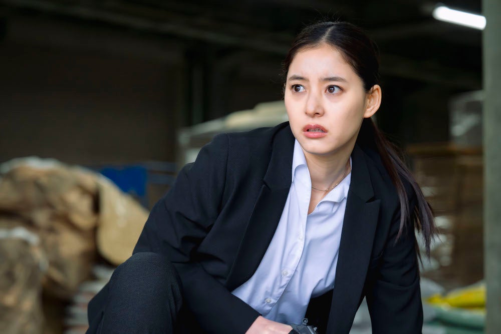 新木優子が金曜ドラマ『DOPE 麻薬取締部特捜課』で見せる“異質”な勇者の“人間らしさ”｜TBSテレビ